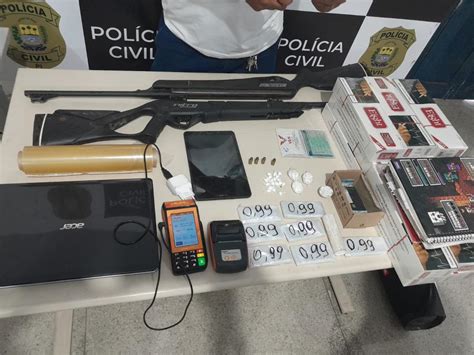 Polícia Civil De Amarante Desarticula Ponto De Venda De Drogas E Prende