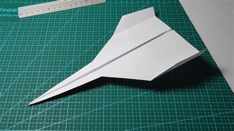 КАК СДЕЛАТЬ САМОЛЁТИК КОТОРЫЙ ДОЛГО ЛЕТАЕТ САМЫЙ КРУТОЙ БУМАЖНЫЙ