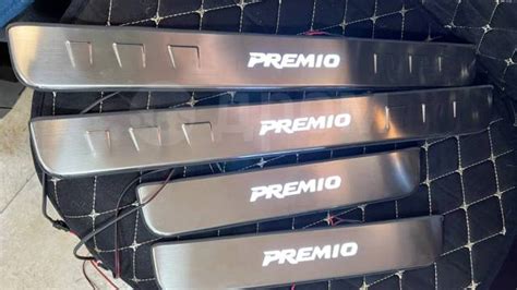 Купить Накладки на пороги Toyota Premio 260 2007-2020 в Благовещенске ...