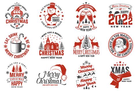 메리 크리스마스와 2022 년 새해 복 많이 받으세요 스탬프 세트 스티커 눈송이 눈사람 산타 클로스 사탕 달콤한 사탕 쿠키와 함께 따옴표를 설정합니다 벡터 빈티지 타이포