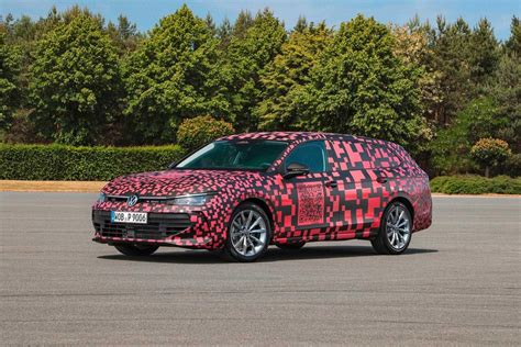 Volkswagen Passat 2024 La Station Wagon Che Non Passa Mai Di Moda