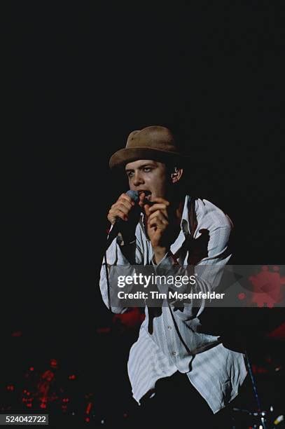 Shannon Hoon Photos Photos And Premium High Res Pictures Getty Images