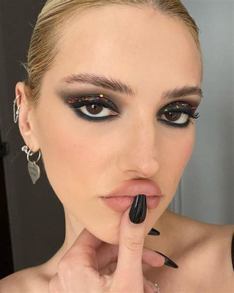 Prepare For Autumn With These Makeup Looks Swag Makeup Edgy Makeup