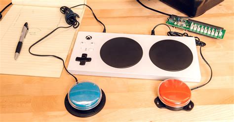 Microsofts Xbox Adaptive Controller Gives Disabled Gamers A Power Up Wired