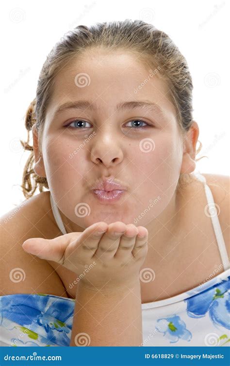 Fille De Vol Donnant Le Baiser Image Stock Image Du Am Ricain Fille