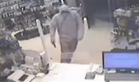 ΣΥΝΕΛΗΦΘΗ Ο 30ΧΡΟΝΟΣ ΛΗΣΤΗΣ ΤΟΥ ΦΑΡΜΑΚΕΙΟΥ [ΒΙΝΤΕΟ] Tastv Gr Τα νέα της Πέλλας Live