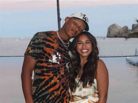 Who Is Joshua Dobbs Girlfriend Jocelyn Lara