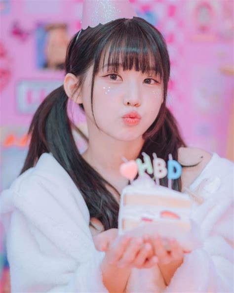 우정잉 인스타 촬스의 이슈와 유머