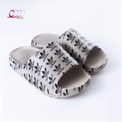 دمپایی مردانه لاکچری ارزان مدل ادیداس سه بعدی