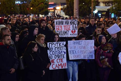 Новинари на ТВ21 и Ројтерс задржани во полициска станица го снимале со дрон граѓанскиот собир