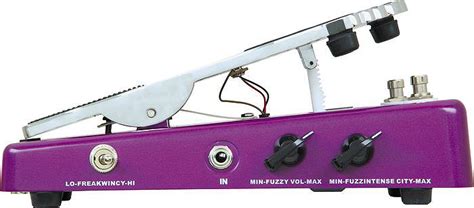 Snarling Dogs Bootzilla Bass Wah Fuzz