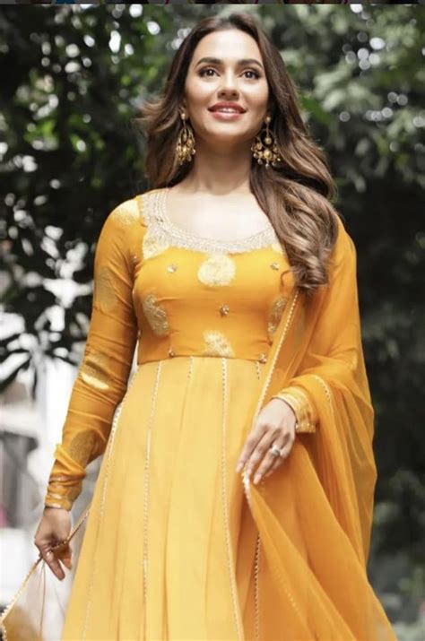 Sexy Nusrat Faria Rindiancelebscenes