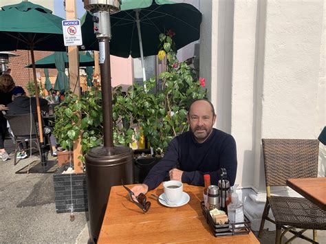 Luis Castaneda Café Vida Terra Firma