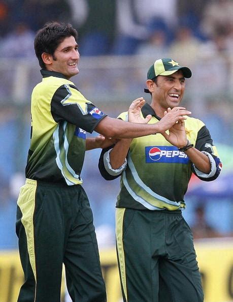 Stop Using Internet Explorer Sohail Tanveer Gets Trolled For