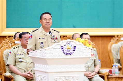 ឯកឧត្តម នាយឧត្តមសេនីយ៍ ស ថេត ណែនាំអ្នកដឹកជញ្ជូនម្ហូបអាហារ ឬទំនិញក្នុងរាជធានីភ្នំពេញ