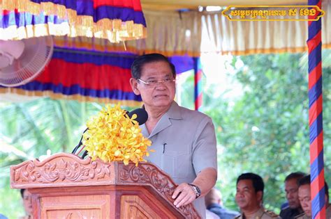 សម្តេចក្រឡាហោម ស ខេង ឧបនាយករដ្ឋមន្រ្តី រដ្ឋមន្រ្តីក្រសួងមហាផ្ទៃ