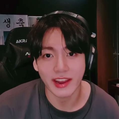 정국이 부르는 감질맛나는 넥스트레벨 Shorts Youtube