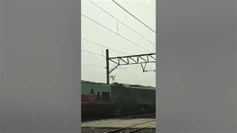 Lokomotif Cc201 77 12 Cc300 12 03 🔴 And Gerbong Ld K1 Ka Parcel Video Keretaapi Shortvideo