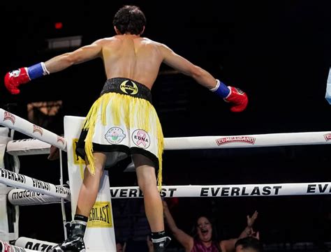 Carlos De Leon Castro Delivers Explosive First Round Ko Victory In San Juan Puerto Rico Fight