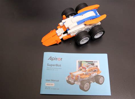 Apitor SuperBot（アピタ―スーパーボット） Robot Kit | プログラミング・知育玩具レンタル屋