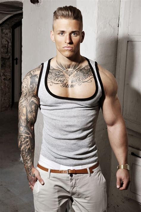 Celeb Saggers Teejott Model Marcel N