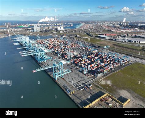 Rotterdam Sends Hyper Smart Container On Trip Around The World Atqxzt