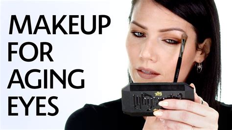 Applying Eye Makeup For Over 50 Makeup Vidalondon