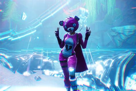 Cuddle Team Leader Wallpaper