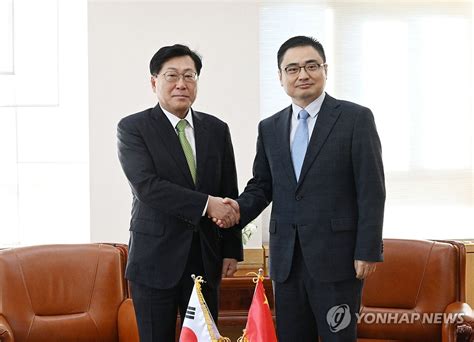 韩财政部高官会见中国驻韩使馆临时代办 韩联社