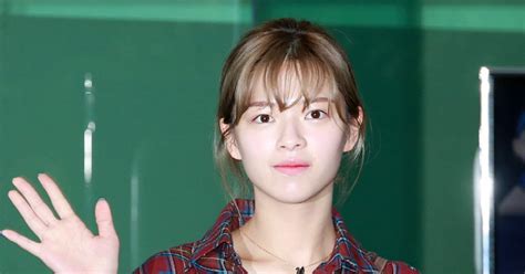 트와이스twice 정연 머리색 변화로 확 달라진 분위기 공항패션