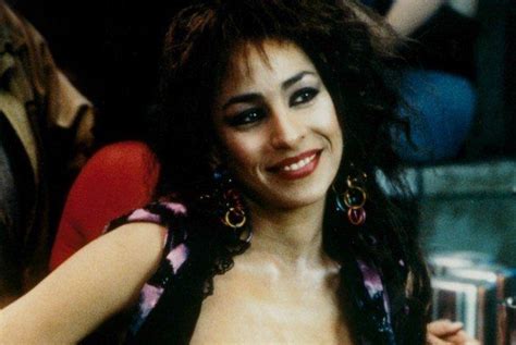 Lycia Naff Three Breasted Hooker In Total Recall Looks Back