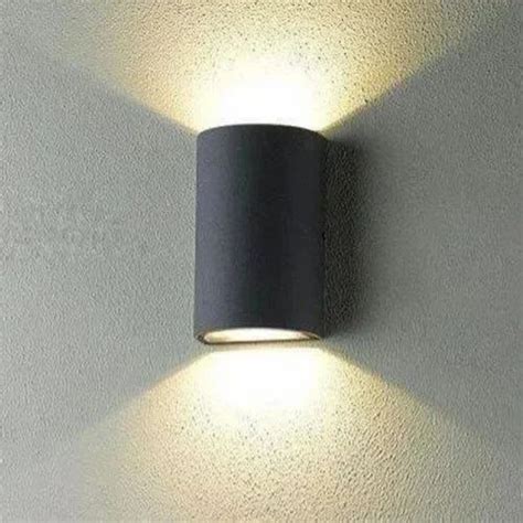 Led Up Down Light 9 W Stores And Super Markets At ₹ 750piece In New