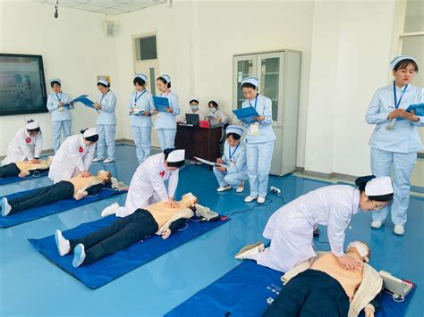 护理学院举办首届护理技能大赛 河西学院