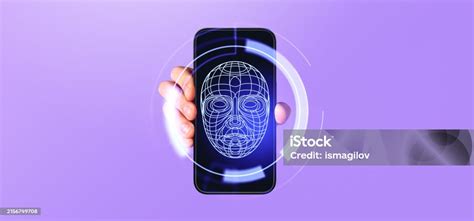 휴대폰과 생체 인식 스캐닝 홀로그램을 가진 손 얼굴 바꾸기 가상현실에 대한 스톡 사진 및 기타 이미지 가상현실 가상현실 시뮬레이터 검증 Istock