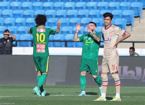 كأس الملك الخليج أول المتأهلين إلى نصف النهائي