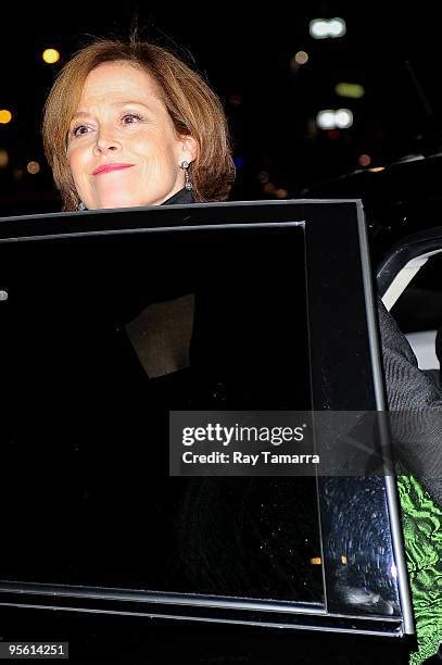 Sigourney Weaver Visits Photos And Premium High Res Pictures Getty Images