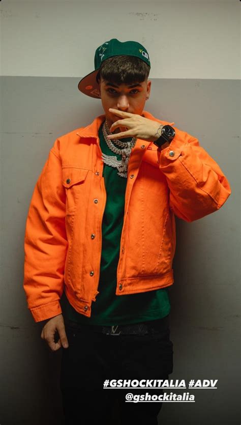 Shiva ️ Cantanti Famosi Cantanti Shiva