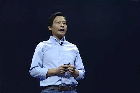 Lei Jun Chairman And Ceo Of Xiaomi Inc Presents The Company S New Product The Mi Note