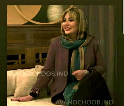 نگاهی به چیدمان فوق مجلل و شیک خانه نیوشا ضیغمی با طراحی مدرن 2025 از