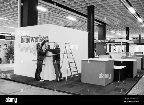 Construction Of A Craft Stand Jaarbeurs Utrecht Jaarbeurs Vnu Association Of Dutch