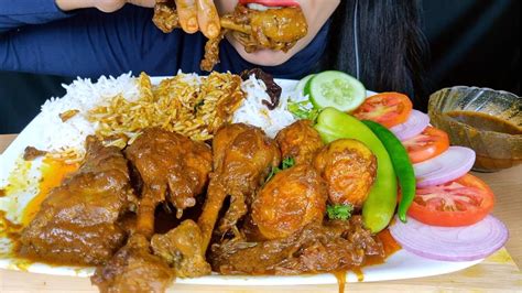 Asmreating Spicy Chicken Curry And Egg Masala With Rice Youtube