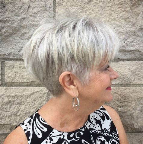 44 Pretty Grey Hairstyle Ideas For Women Chic Short Haircuts Short