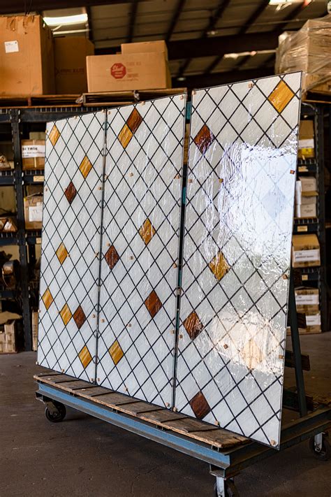 Hollander Specialty Glass