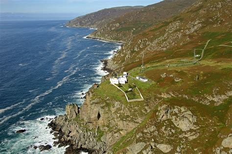 Mull Of Kintyre Lighthouse A Guide To Scotlands Quiet Kintyre Coast