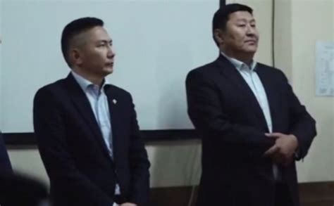 Ц Сандуй А Ганбаатар нарын хэргийг ПРОКУРОРТ буцаалаа