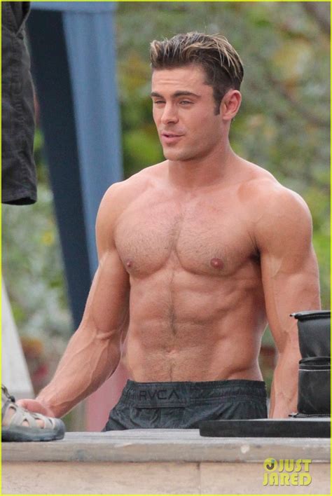 Zac Efron Goes Shirtless For Tarzan Like Baywatch Moment Photo 3598368 Baywatch Shirtless