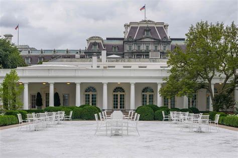 White House Rose Garden Then And Now See Photos Of How Its Evolved