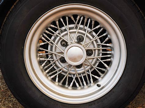 Free Picture Alfa Romeo Rim Close Up Aluminum Sports Car Wheel