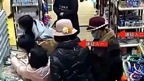 67岁高龄聋哑盗窃团伙落网，民警请哑语老师帮翻译凤凰网视频凤凰网