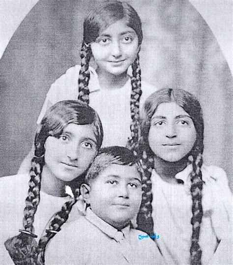 عکس دیده نشده از دختر فوق العاده زیبای احمد شاه قاجار که با همه دختران